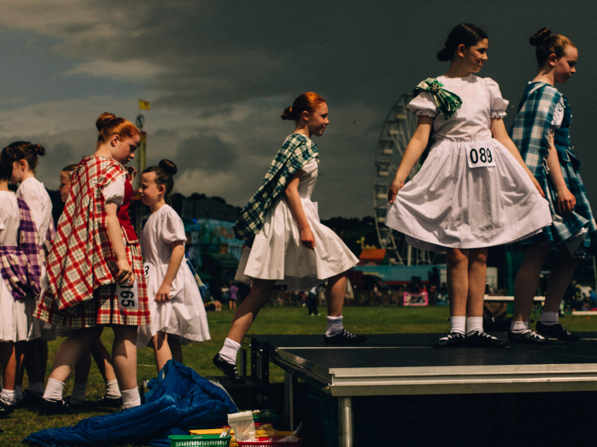 Long Walk Home | Robbie Lawrence